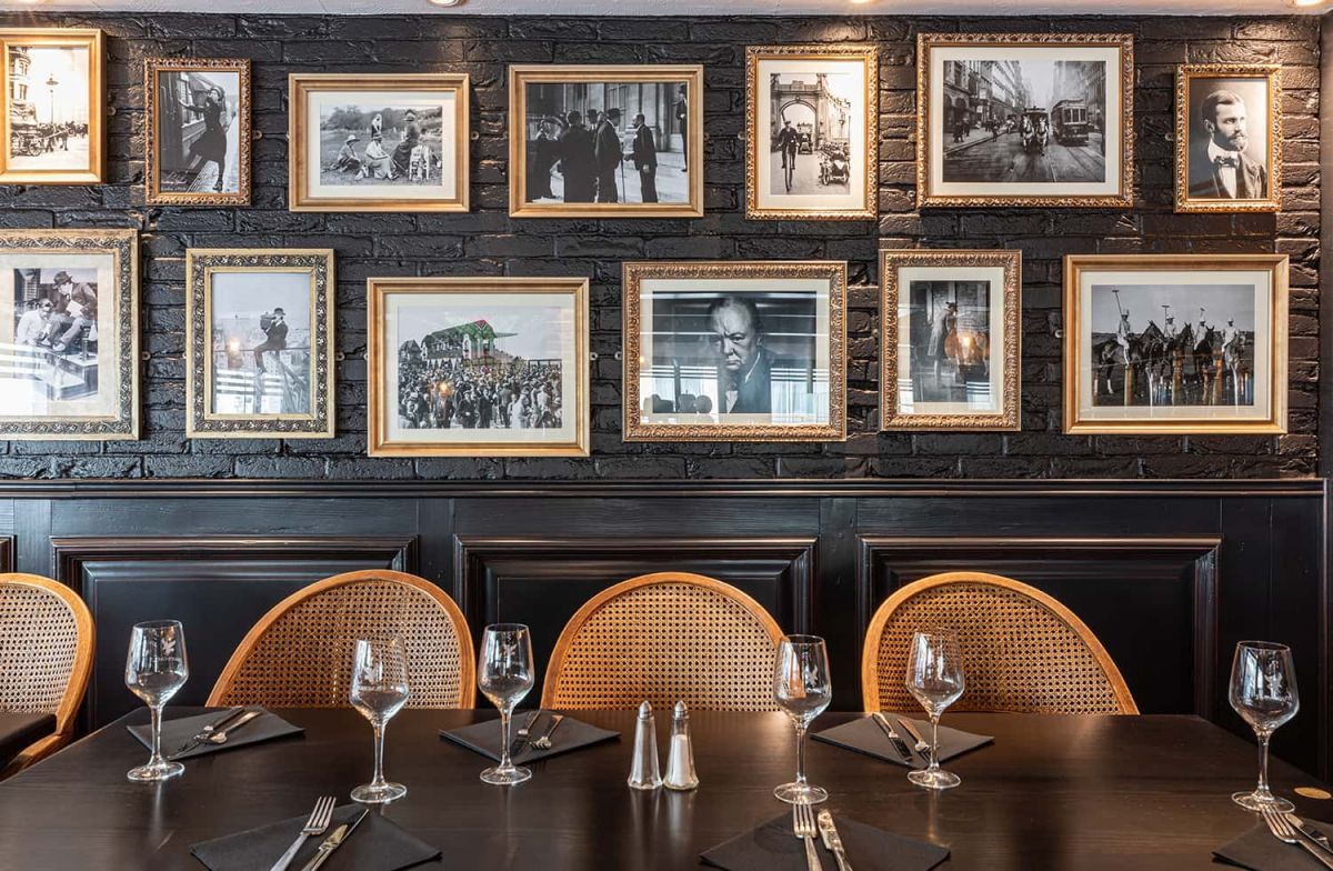 Jean's Café Restaurant, Bar, Brasserie - Le Touquet